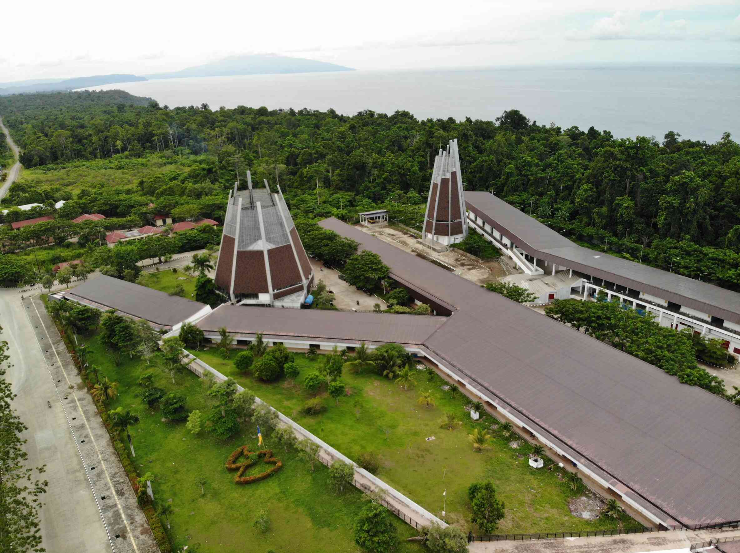 COLORBONDⓇ Steel | Stories Pasar Skouw, Jayapura, Papua